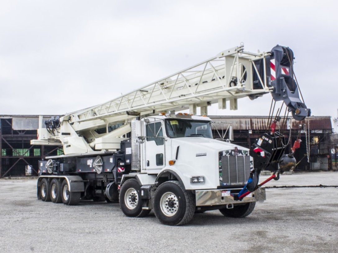 Cranes - CraneMax Hoisting | Serving Elkford, Sparwood, Crowsnest Pass ...